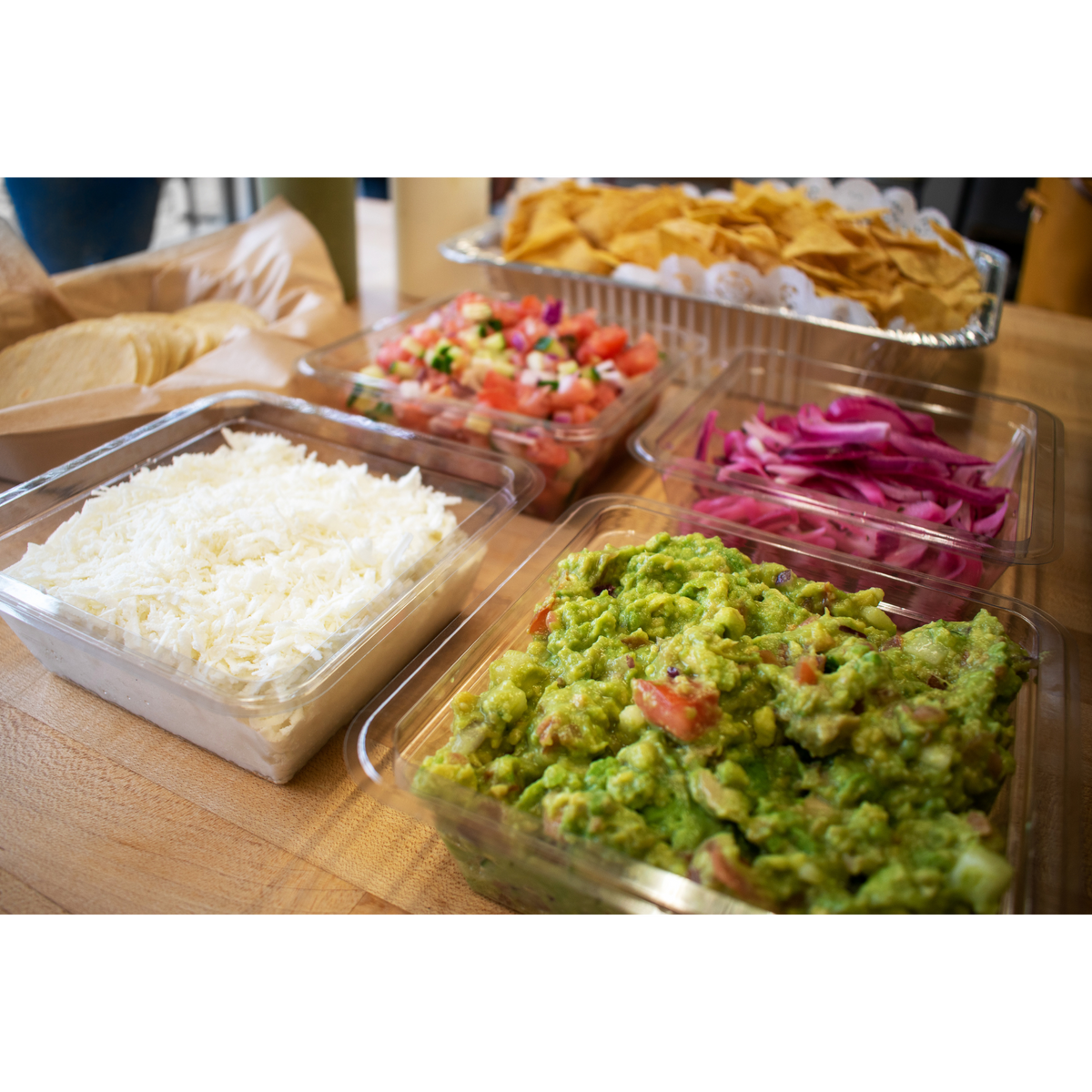 Taco Bar ChicoServes 10-12 | Santo Pecado